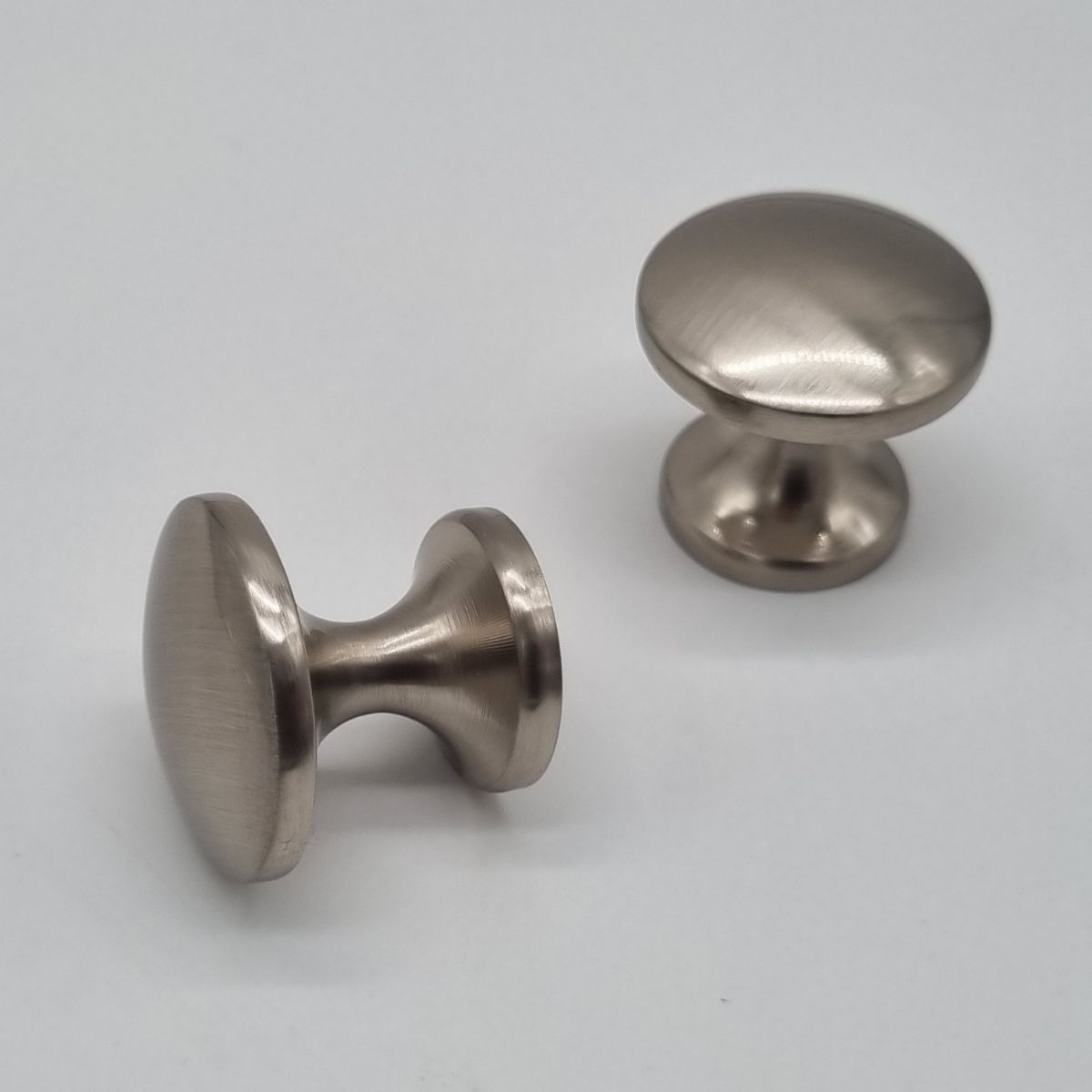Solid Brass Hammered Knobs [Martelita] | Depot Direct